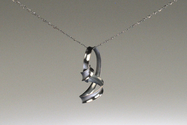 Loop Pendant - Terry Fromm Arts